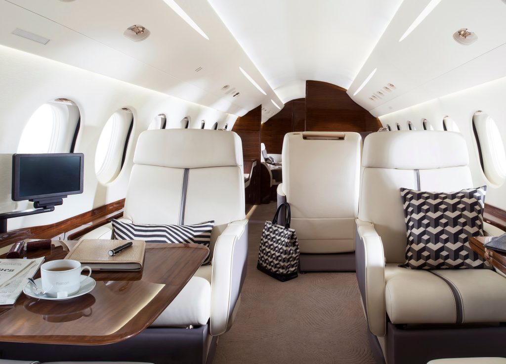 HOME - Atlas Jet Charter
